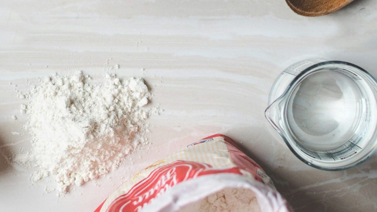 Membedah Perbedaan Antara Baking Soda dan Baking Powder: Apa yang Perlu ...