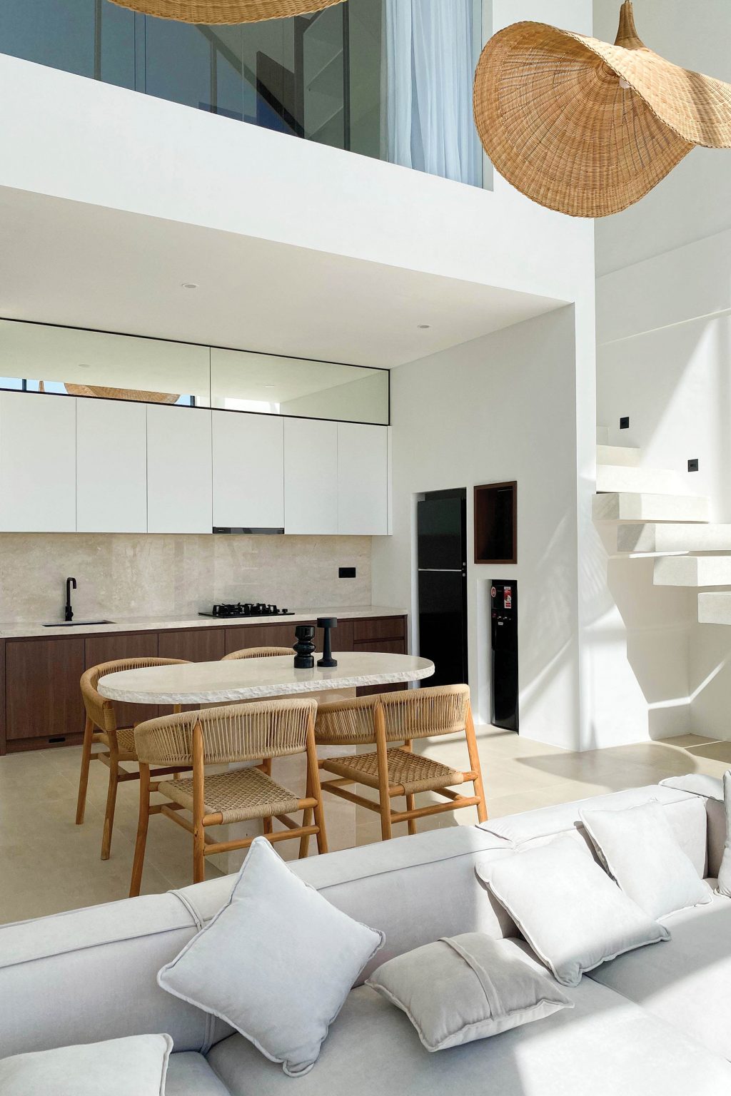 Kitchen Set di Bali - Kabata Kitchen Studio